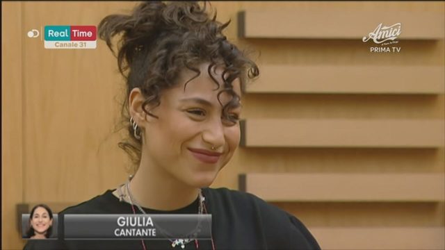 La malinconia di Giulia 2 aprile - Amici Clip | Witty TV
