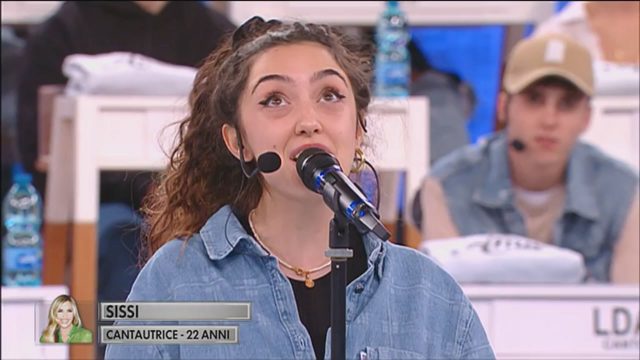 Sissi La conferma della maglia 9 gennaio - Amici Clip | Witty TV