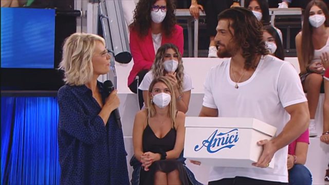 Can Yaman ad Amici22 - Amici Clip | Witty TV