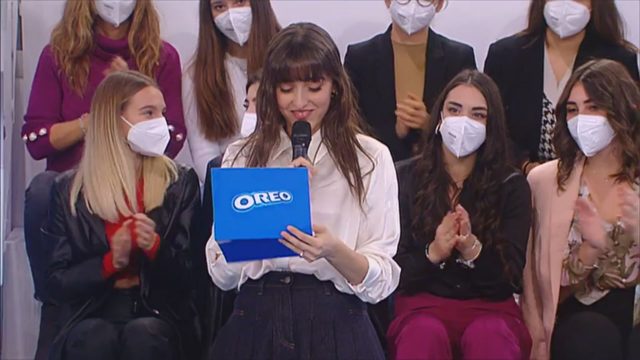 OREO CHALLENGE 20 novembre - Amici Clip | Witty TV