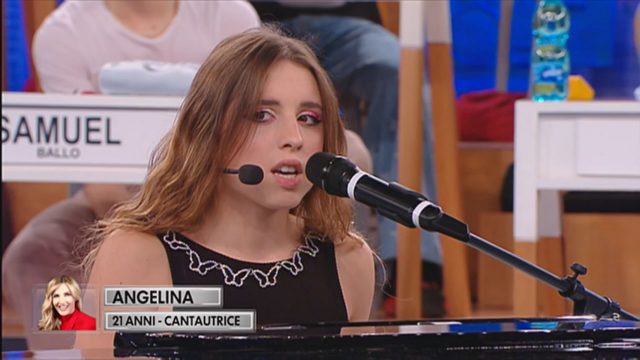 Angelina Alba chiara 11 dicembre - Amici Clip | Witty TV