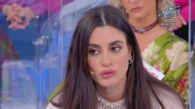 Lavinia: Alessio non siamo usciti perché… - Uomini e donne Clip | Witty TV