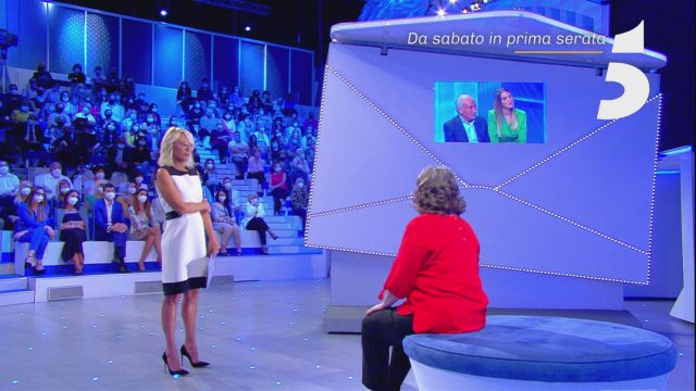 Sabato ci attende la prima puntata - C'è posta per te Clip | Witty TV