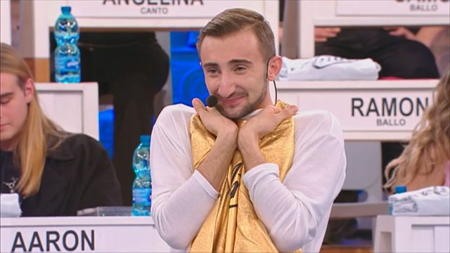 Ramon accede al Serale 8 gennaio - Amici Clip | Witty TV