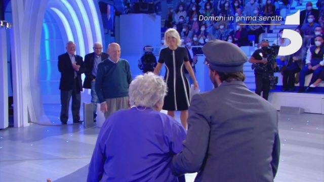 La quarta puntata ti attende domani - C'è posta per te Clip | Witty TV