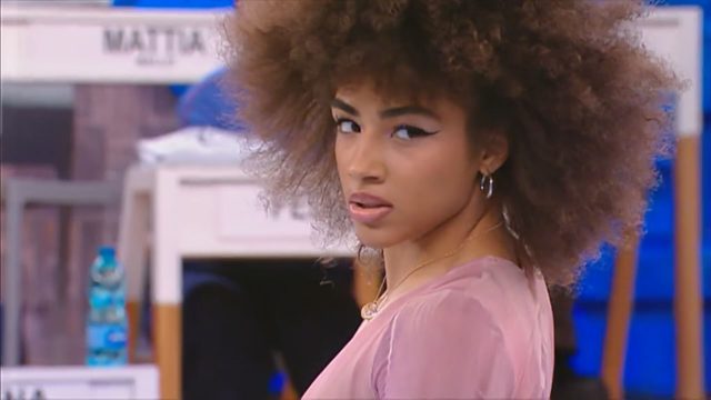 Megan Il compito del maestro Emanuel Lo 5 febbraio - Amici Clip | Witty TV