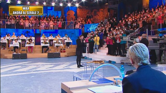 Wax andrà al Serale? 19 febbraio - Amici Clip | Witty TV