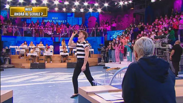 Wax andrà al Serale? 5 marzo - Amici Clip | Witty TV