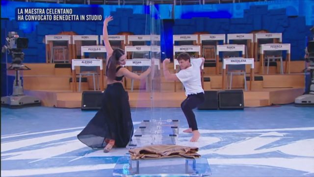 Benedetta Interrogazione Alessandra Celentano 7 marzo - Amici Clip | Witty TV