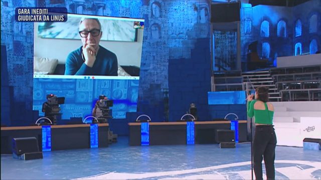 Federica Scivola 22 marzo - Amici Clip | Witty TV