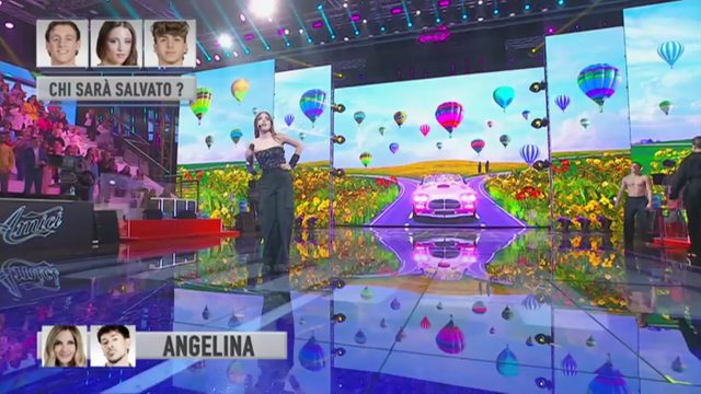 Angelina Voglia di vivere 8 aprile - Amici Clip | Witty TV